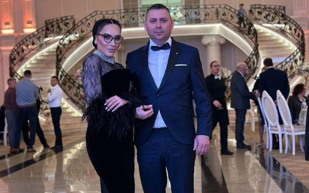 Rețetă de paste cu sos de roșii și spanac. Un preparat delicios și ...