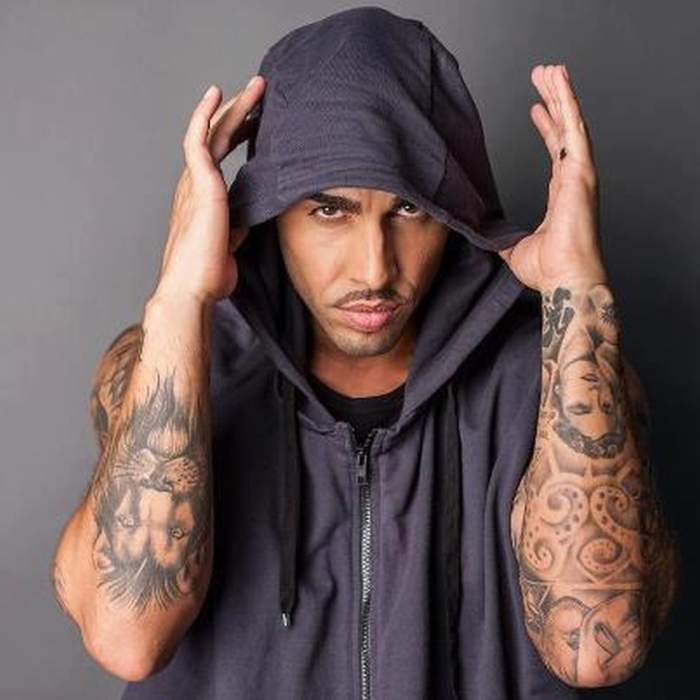 Alex Velea este mai rău ca o piţipoancă! Vezi fotografia care îl dă de ...