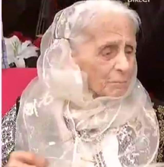 Momente emoţionante de la înmormântarea mamei lui Ion Dolănescu! Ce au ...