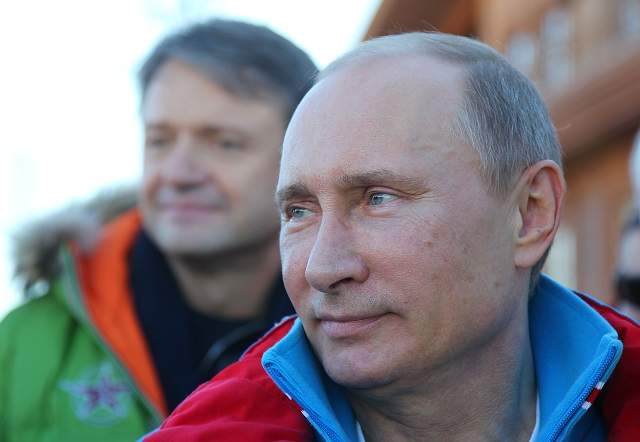 Vladimir Putin, primul MESAJ la adresa noului preşedinte Klaus Iohannis ...