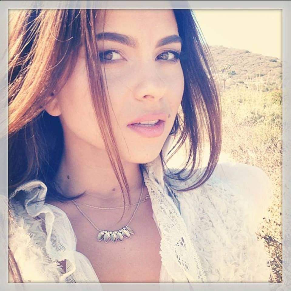 Inna s-a pozat în pielea goală, dansând de mama focului! Uite imaginea ...