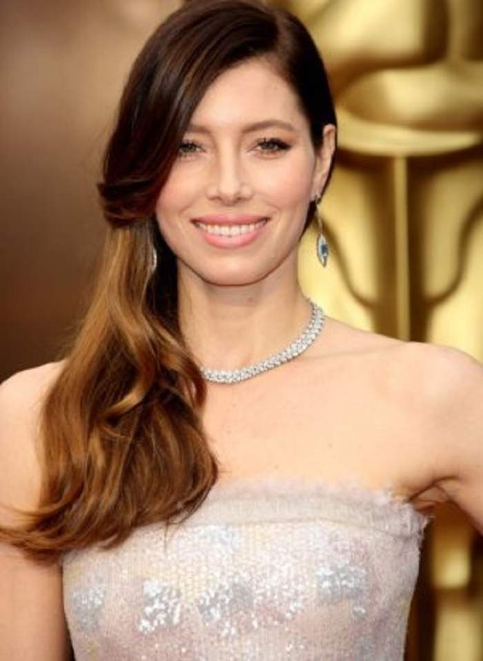 S-a dezbrăcat şi atuuuunci...! Cum arată Jessica Biel, la proba ...