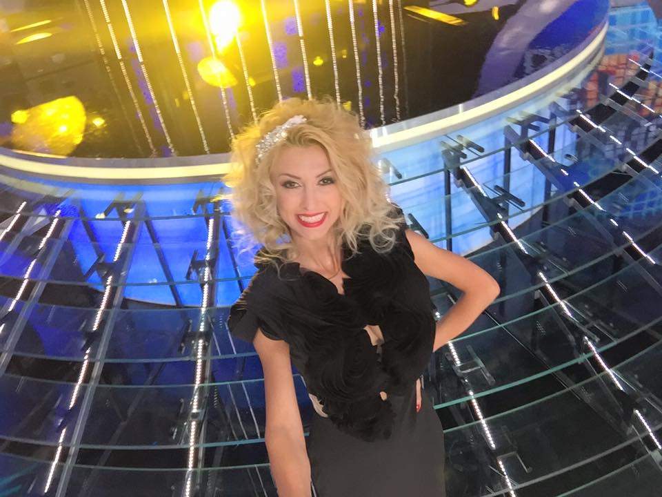 Andreea Bălan câștigă sute de mii de euro pe an, dar face ASTA singură ...