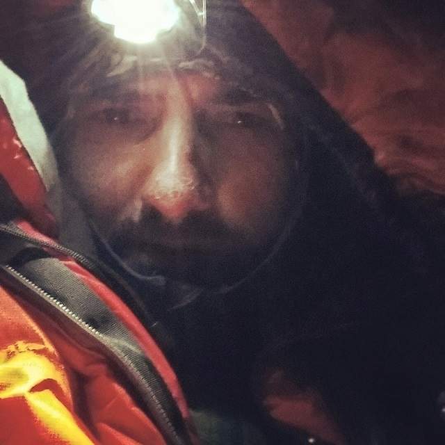 IMAGINI cu Alex Găvan, românul plecat în expediţie pe Muntele Everest ...