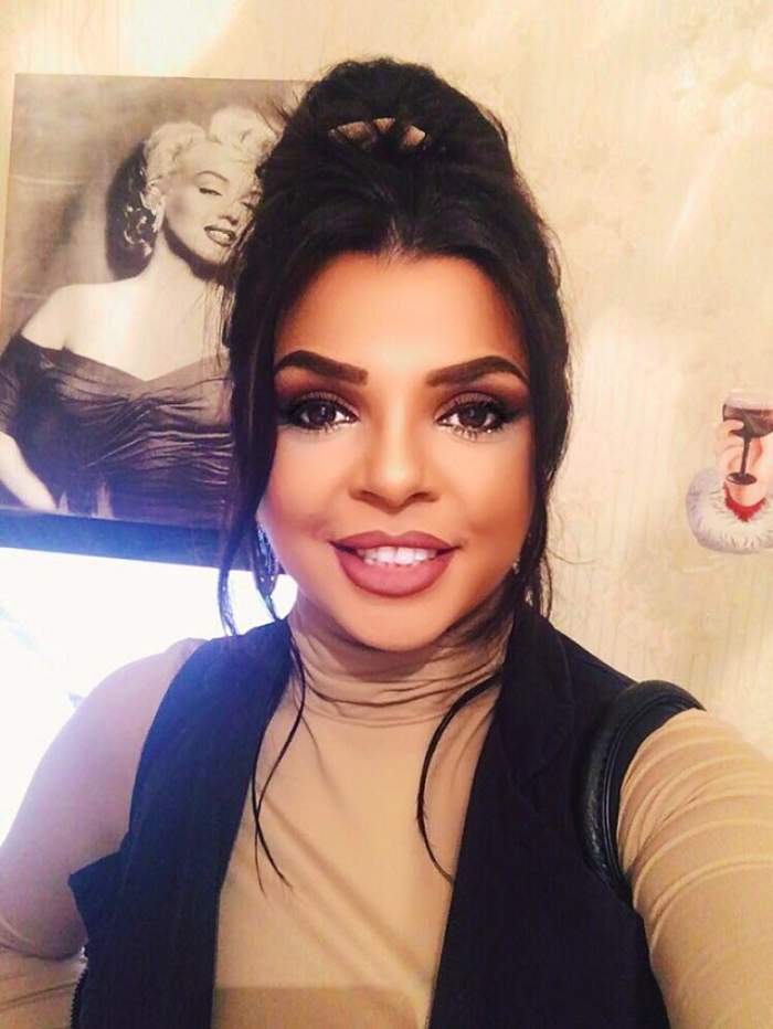 FOTO / Laura Vass, eşti chiar tu?! Cântăreaţa de manele a început ...