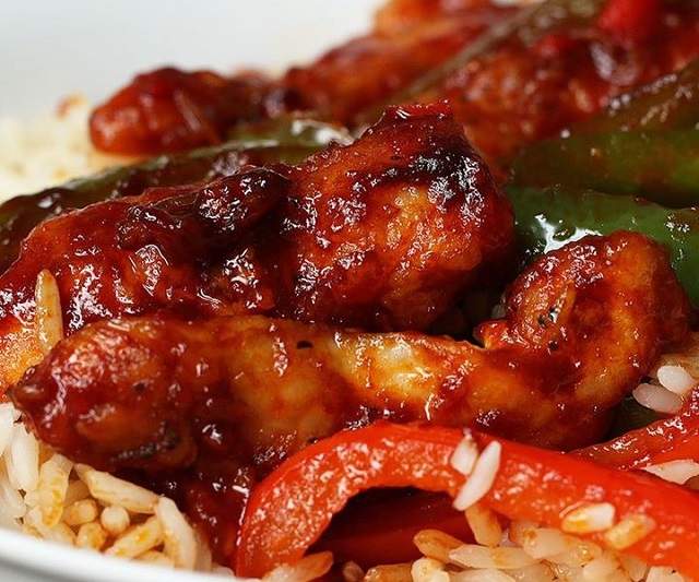 REȚETA ZILEI - LUNI: Piept de pui cu chilli și orez! Simplu și rapid de ...