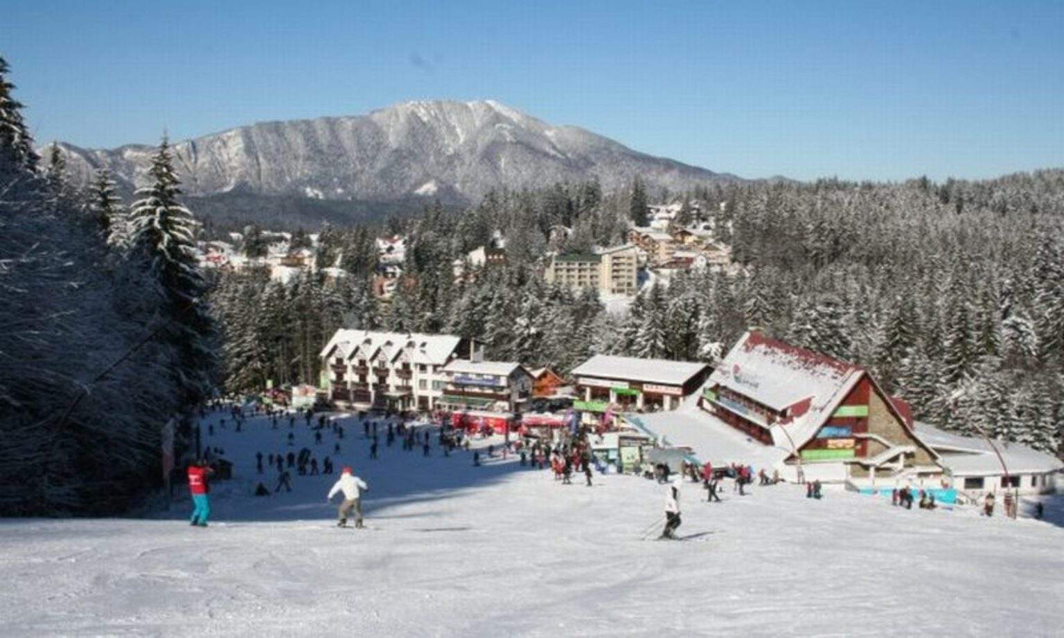 Orașul din România aflat la cea mai mare altitudine. Rămâi uimit ce ...