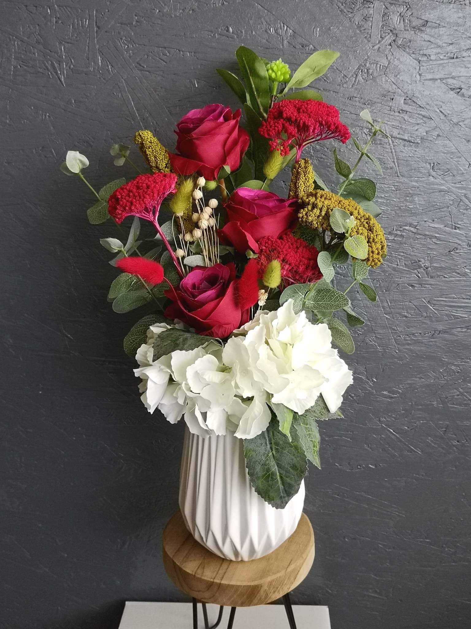 Flori care pot trăi câteva săptămâni în vază. Cum să le îngrijești ...