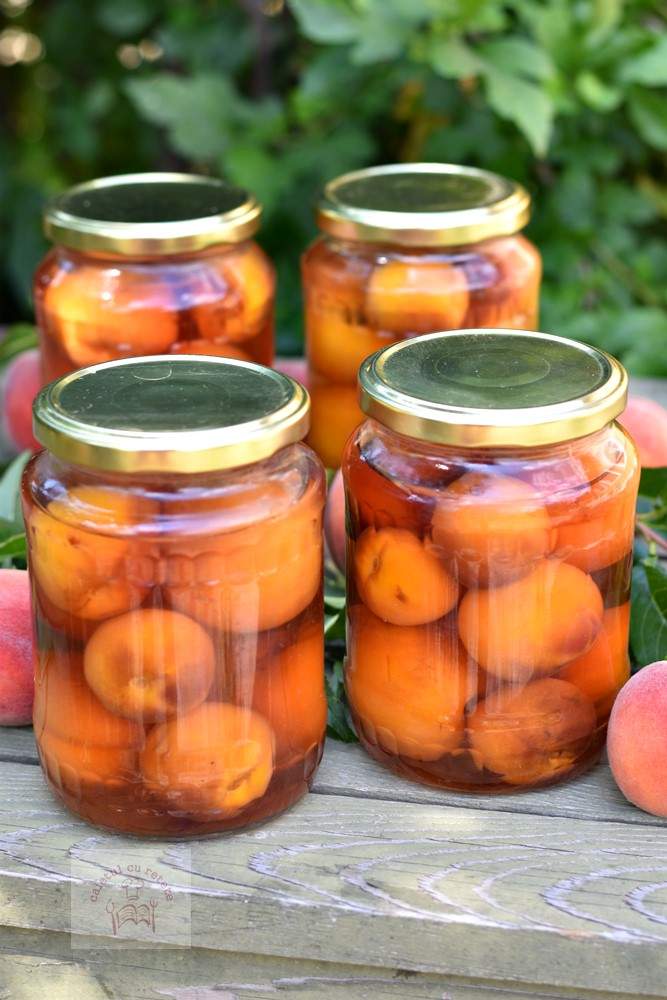 Rețetă de compot de piersici. Un desert ideal pentru acest sezon ...