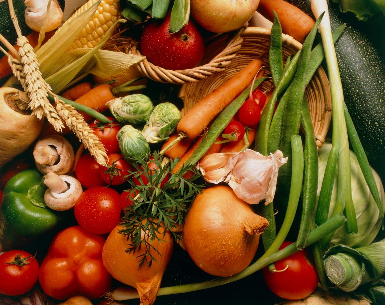 5 legume foarte sănătoase pe care le poți mânca fără griji. Sigur le ai ...