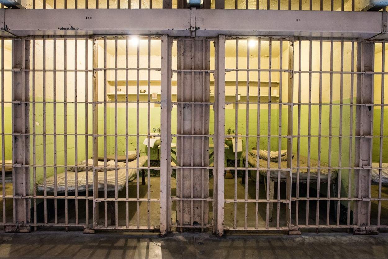 Cum a reușit un român deținut să evadeze dintr-o închisoare din Veneția ...