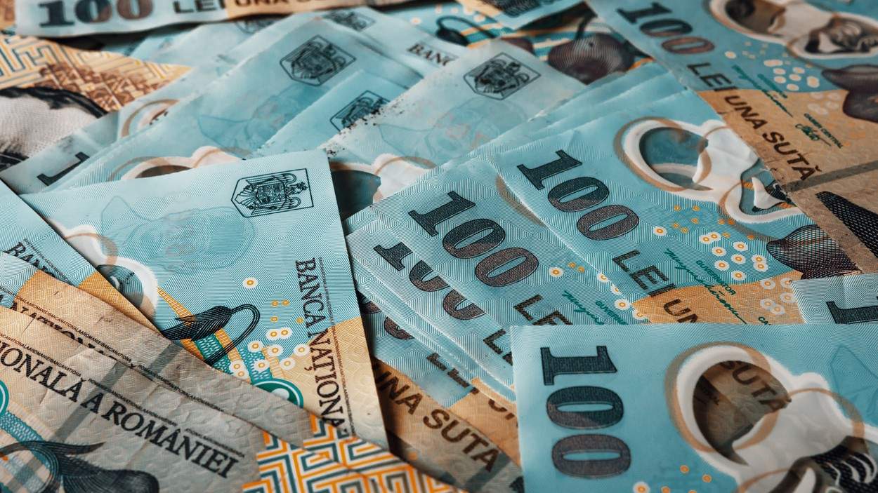 Noi ajutoare de la stat pentru zeci de mii de români! Cine poate ...