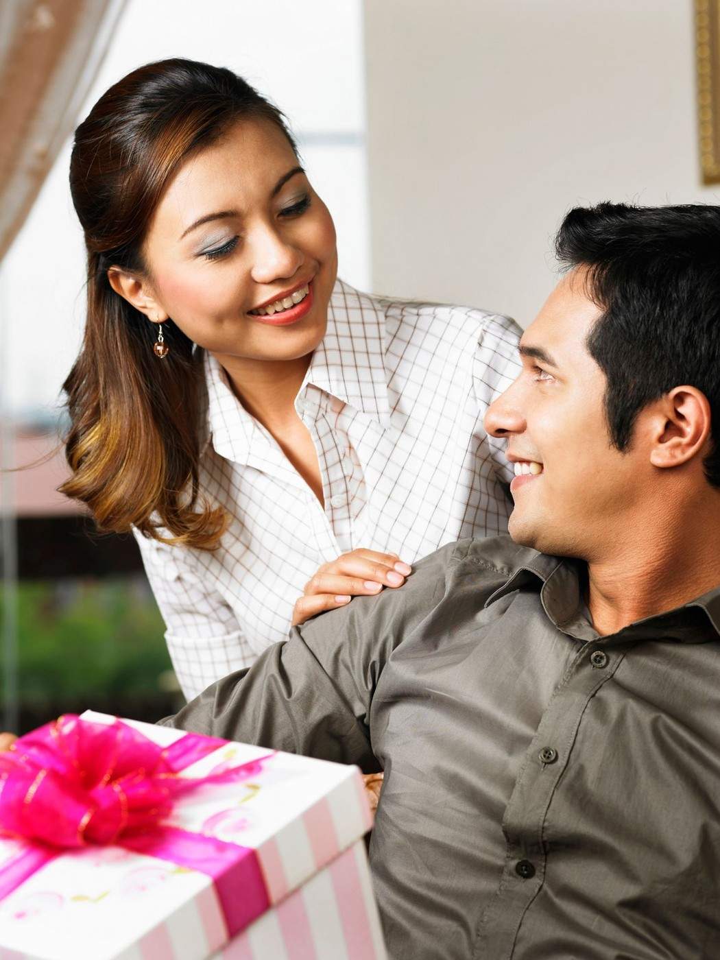 Cele mai frumoase cadouri de 9 martie. Idei pentru Ziua Bărbatului ...