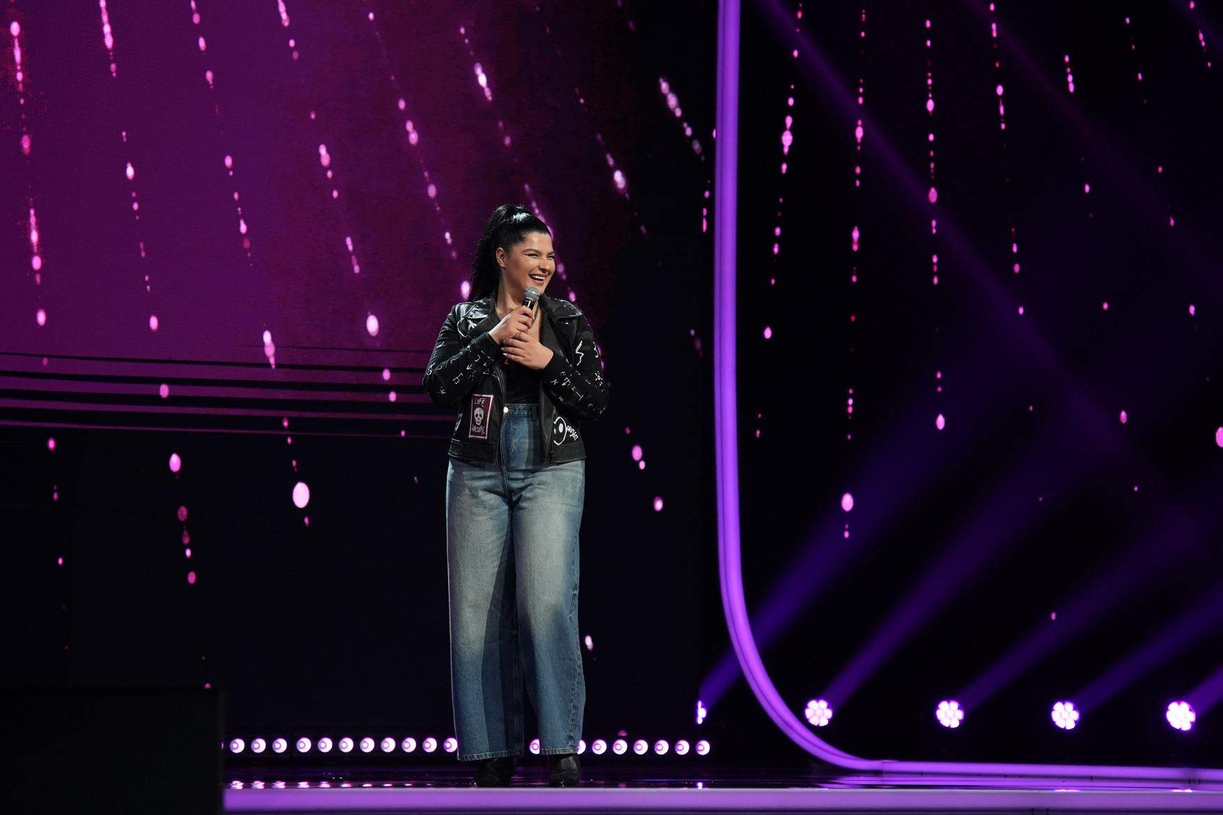 iUmor. Ioana State, din nou prezentă în emisiune. Numărul ei de stand ...