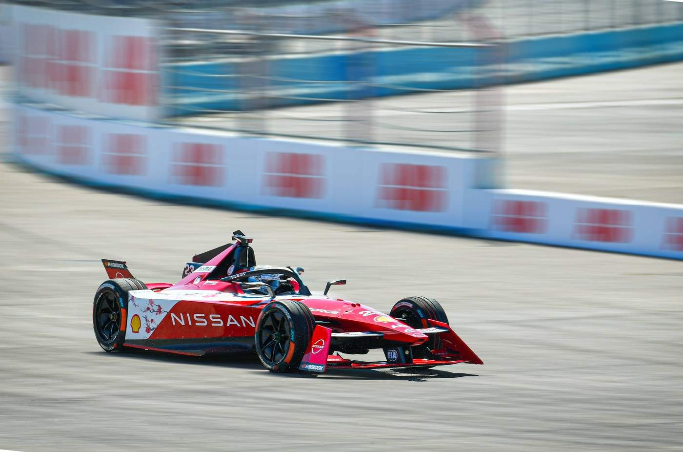 Cele mai noi informații de la Formula 1. George Russell a primit Trofeo ...