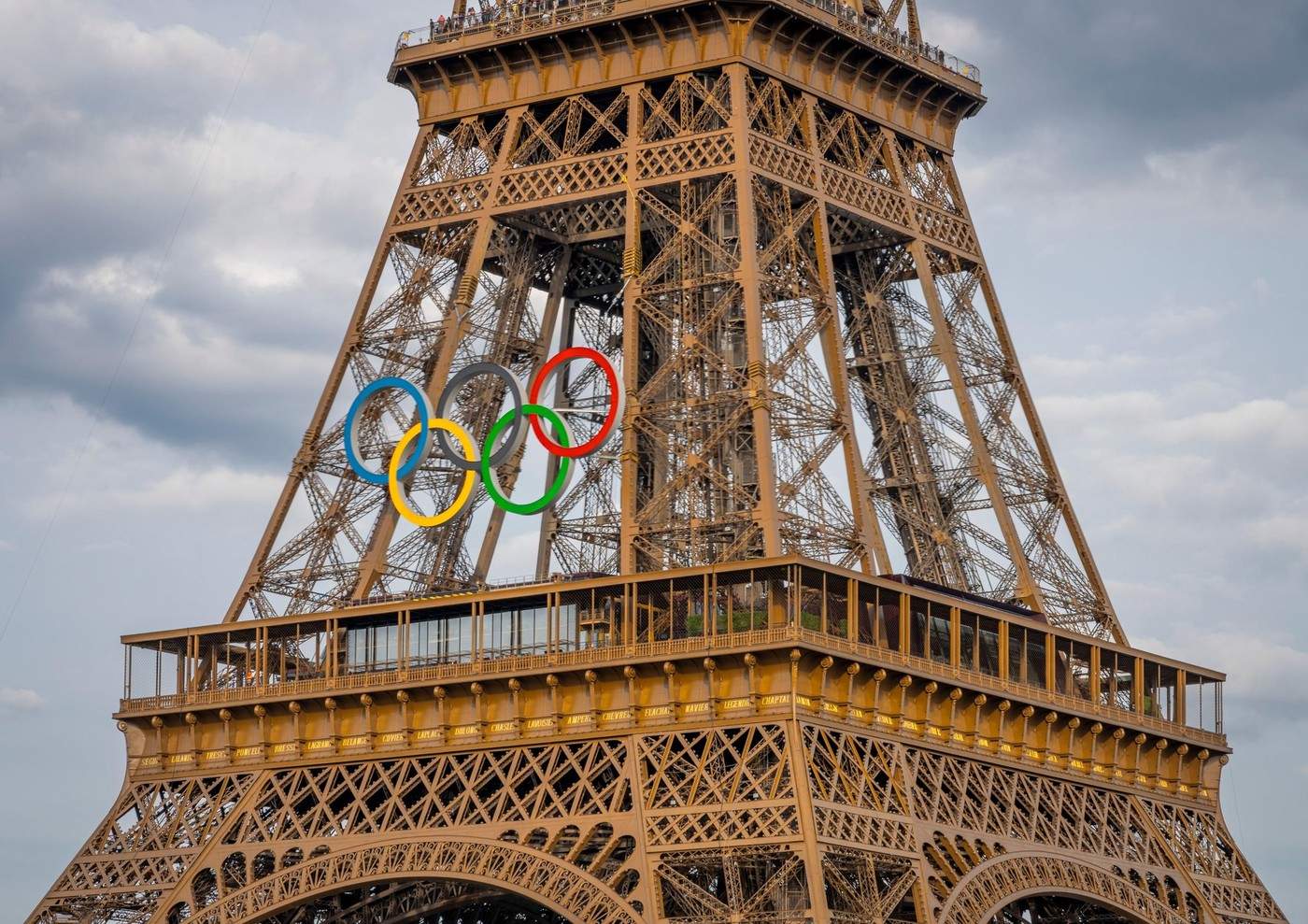 Turnul Eiffel a fost evacuat înainte de ceremonia de închidere a ...